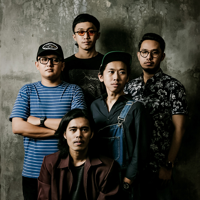 Debut Single Dari Snackhead Berjudul 'Dua Pemuda' // Heartcorner.net